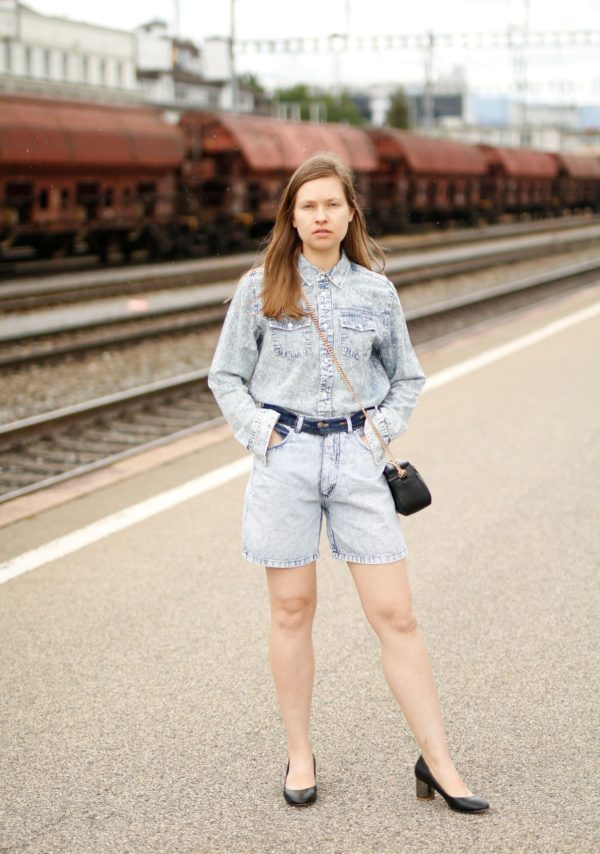 Double Denim: How Fashion Girls Will Be Wearing It in 2026