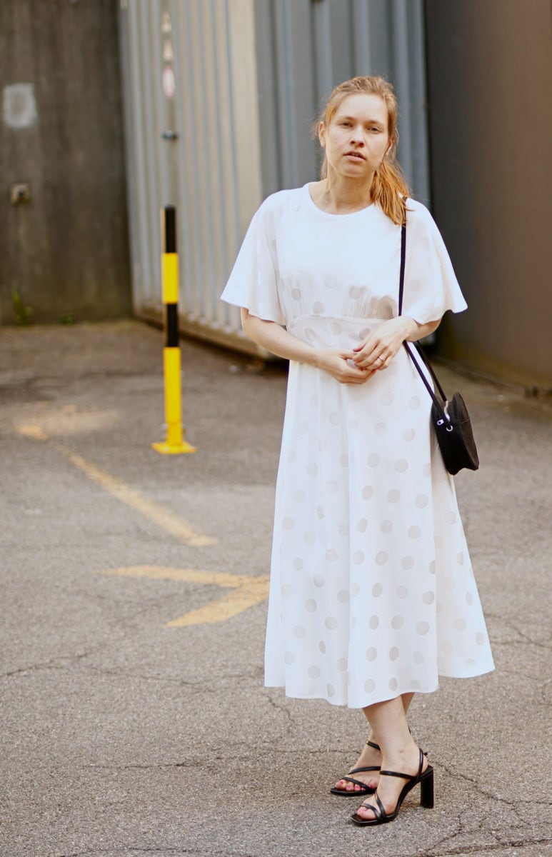 The Lazy Girl's Way to Wear a Monochromatic Fit