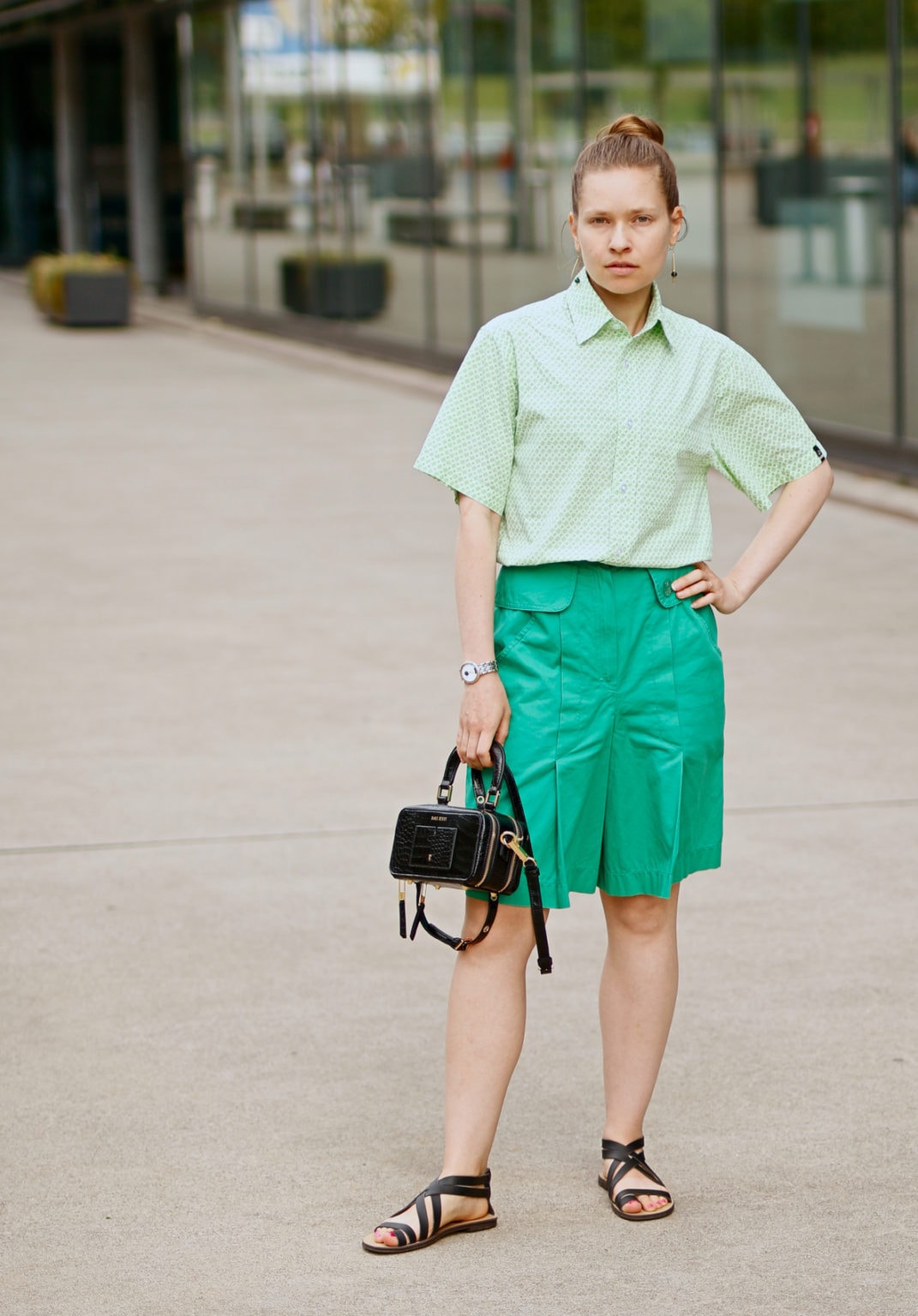 How to Wear Green Like a Style Pro: Work & Weekend Fit Ideas