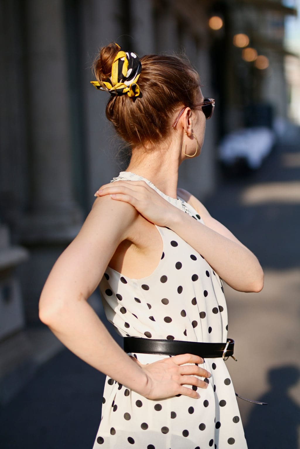 9+ Unique Ways to Wear a (Vegan) Silk Scarf: Fresh Style Ideas