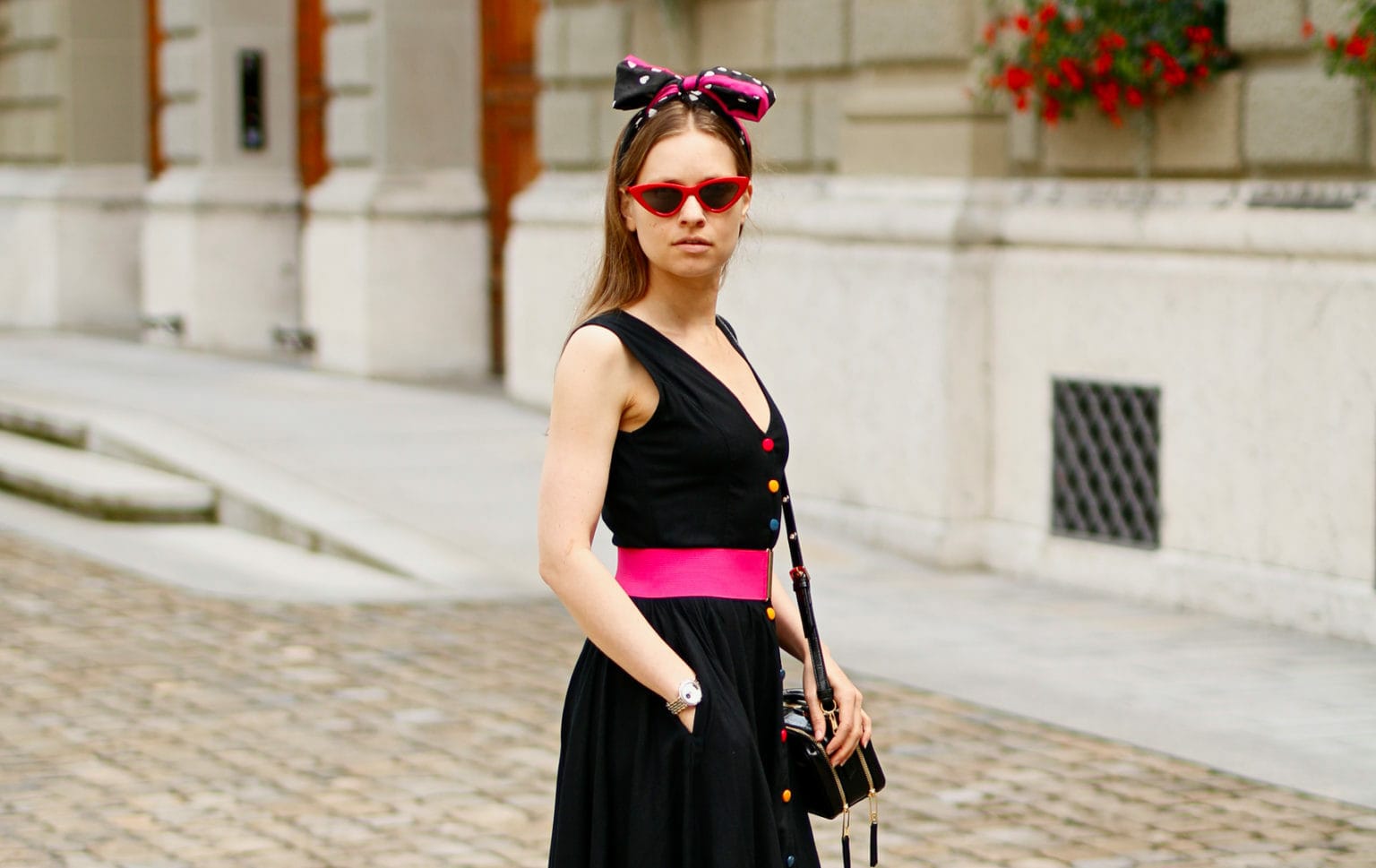 9+ Unique Ways to Wear a (Vegan) Silk Scarf: Fresh Style Ideas
