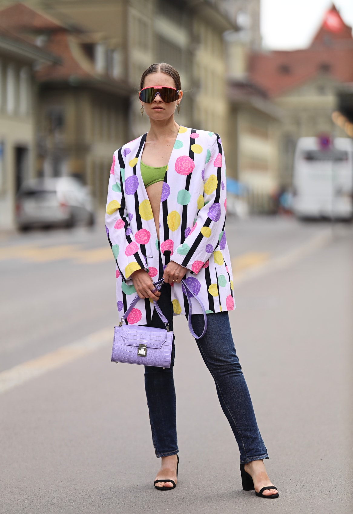 How to Wear a Bra as a Top: New Trend All Petites Must Try