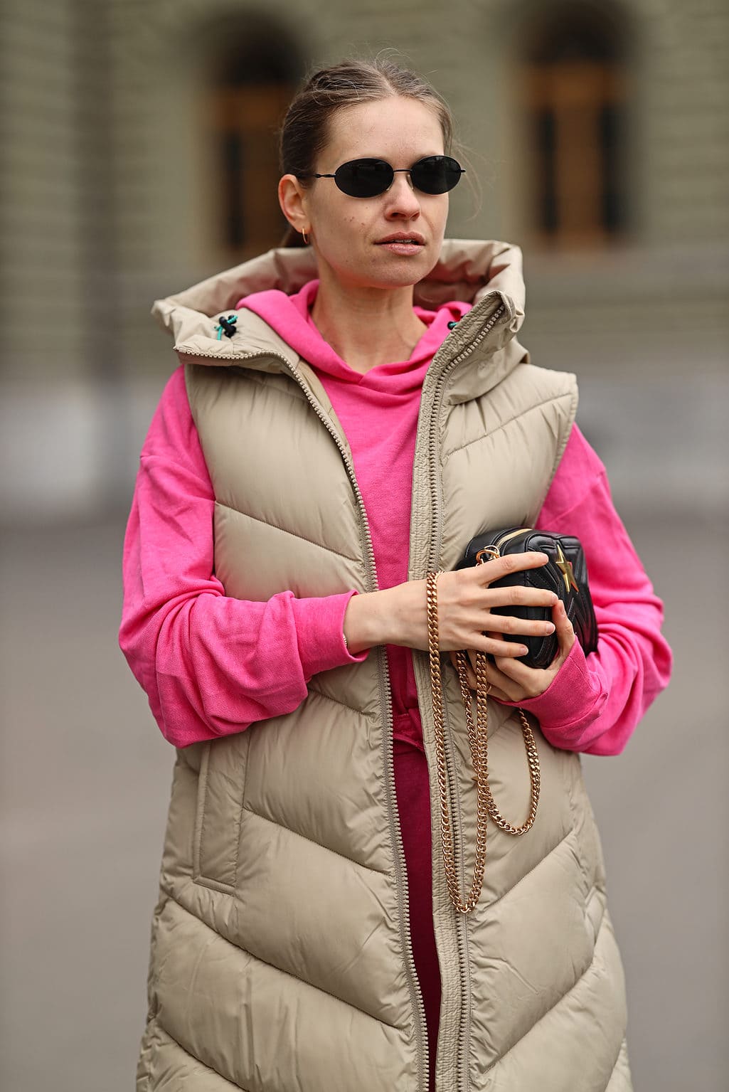 Long Puffer Vest Outfit Ideas For Instant Street Style Cred