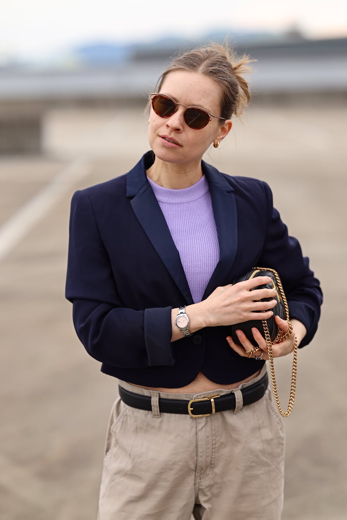 Cargo Pants Outfit Guide for Petites: Stylish Ideas